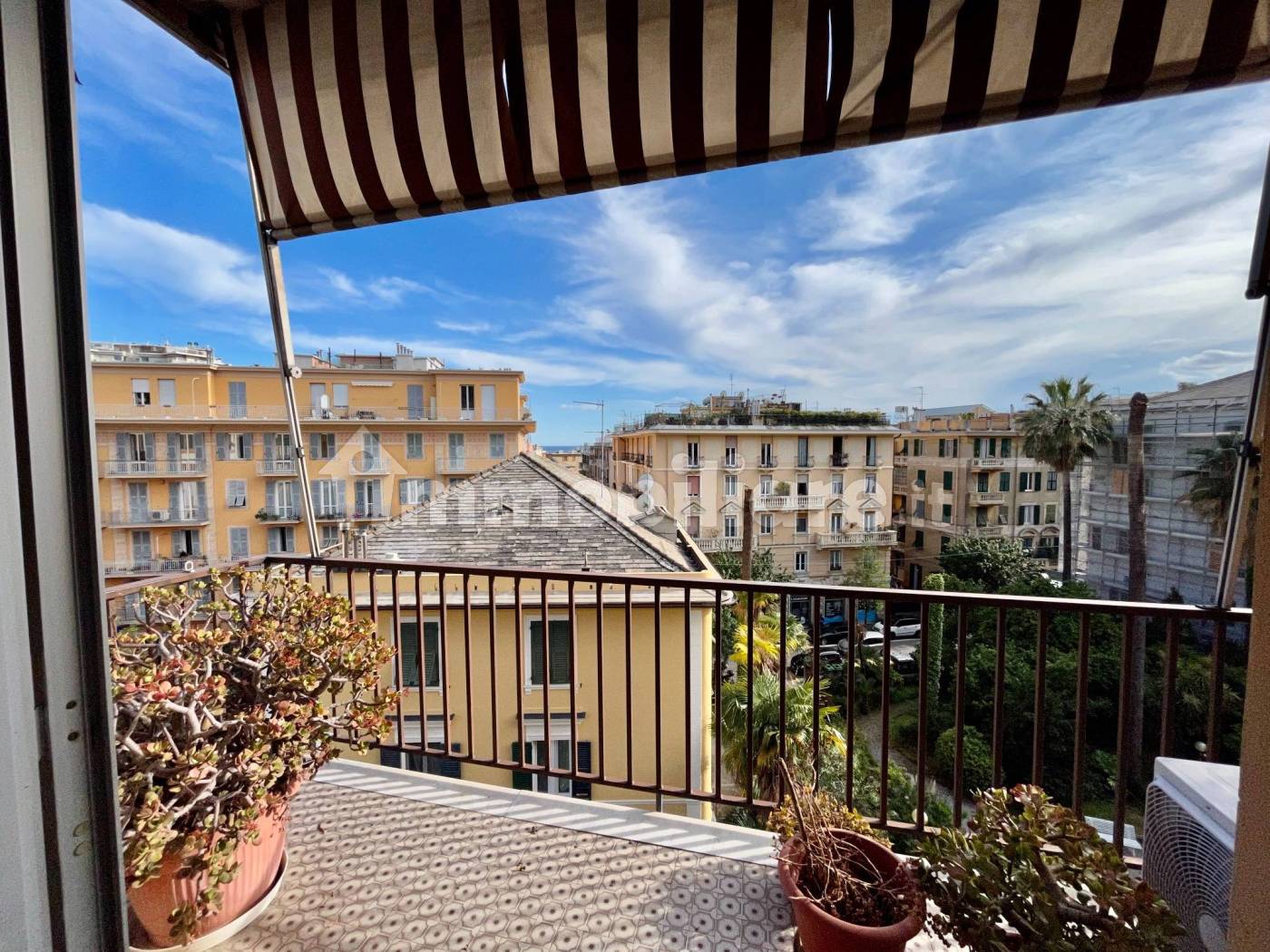 Quadrilocale via Martiri della Libertà, Pegli, Genova