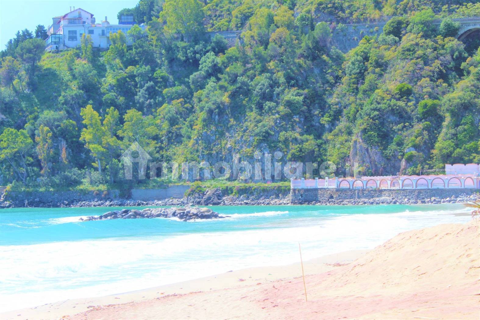 Quadrilocale via Cassiodoro, Copanello, Stalettì