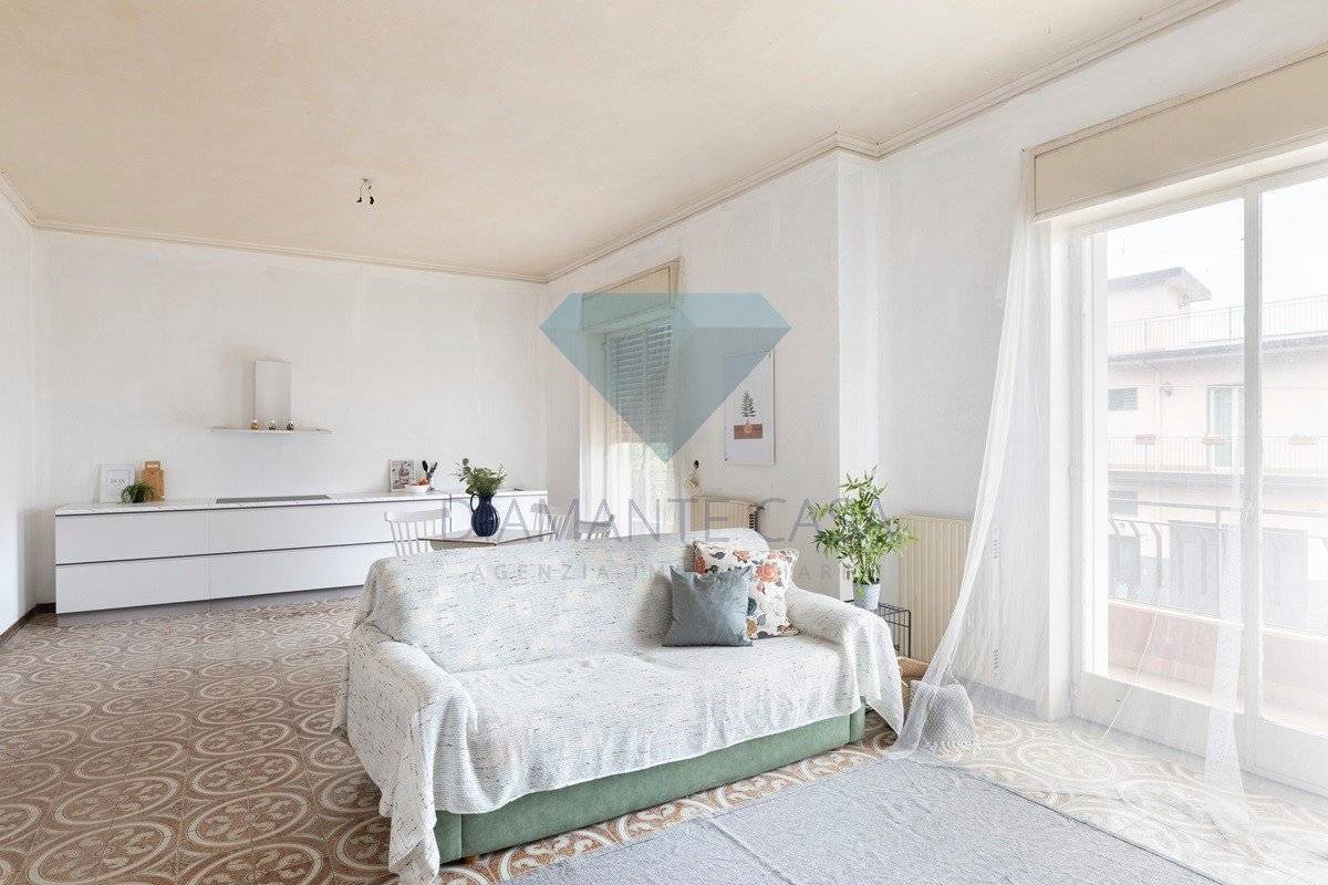 Quadrilocale via Alessandro Manzoni 32, Centro, Viagrande