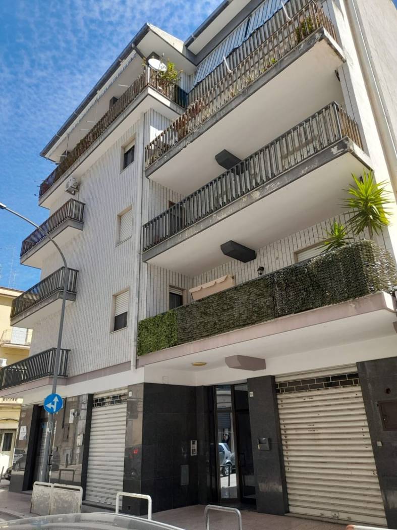 Bilocale via Homs, Quartieri Settecenteschi, Foggia