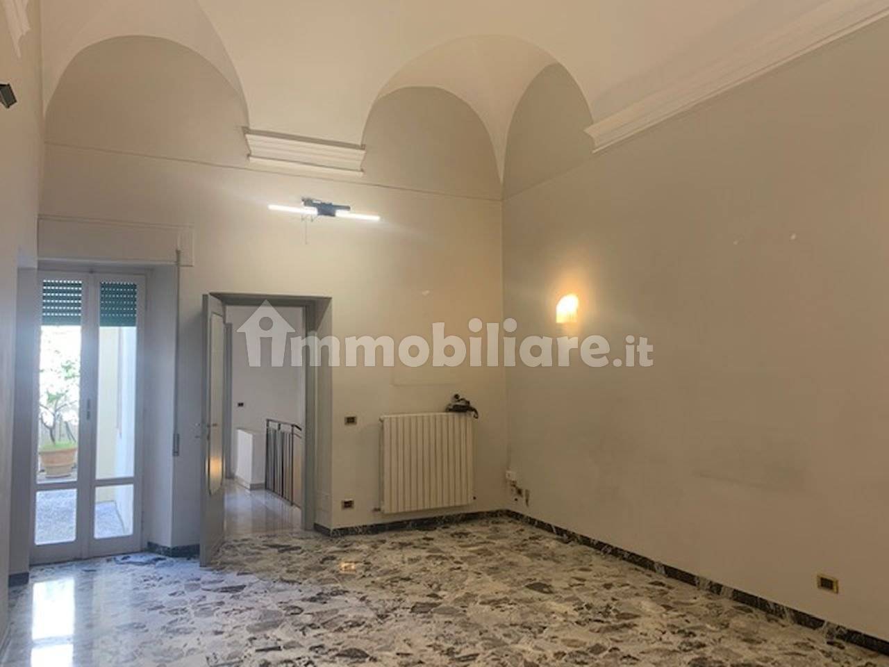 Appartamento via Mura Occidentali, Centro Storico, Jesi