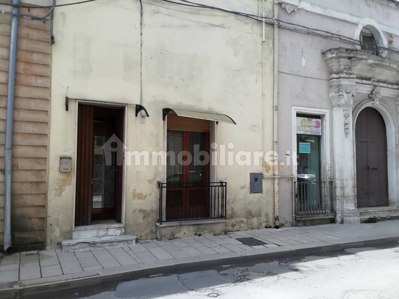 Quadrilocale via Regina Elena, Francavilla Fontana