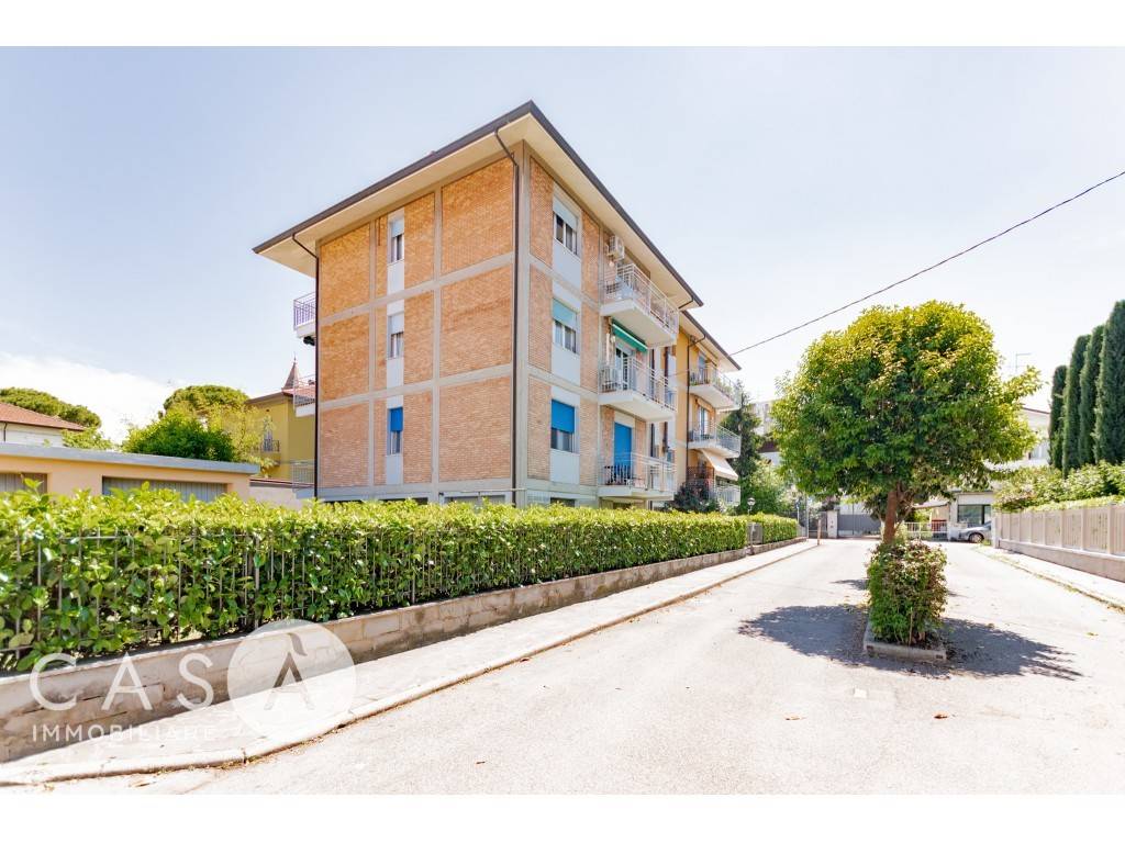 Quadrilocale buono stato, secondo piano, Centro Urbano, Cesena