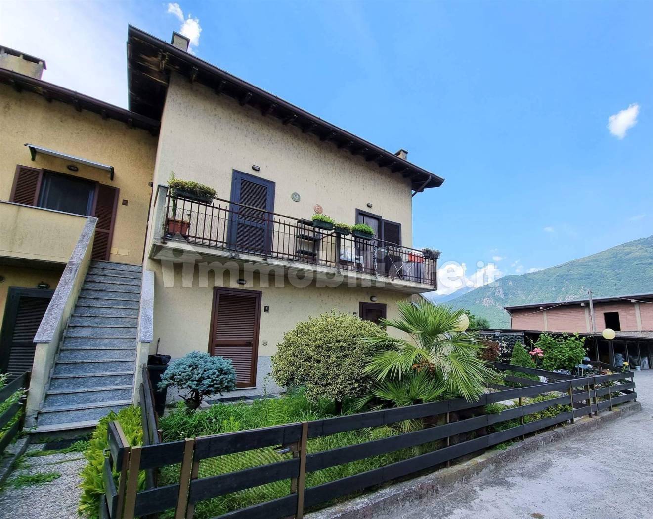 Bilocale via Antonio Bassi, Centro, Delebio