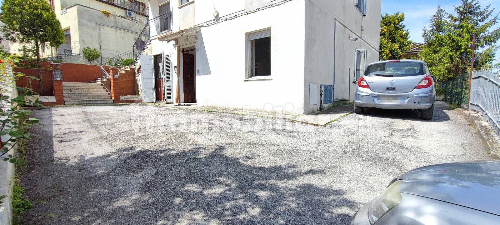 Quadrilocale via degli Appennini, Centro, Fermo