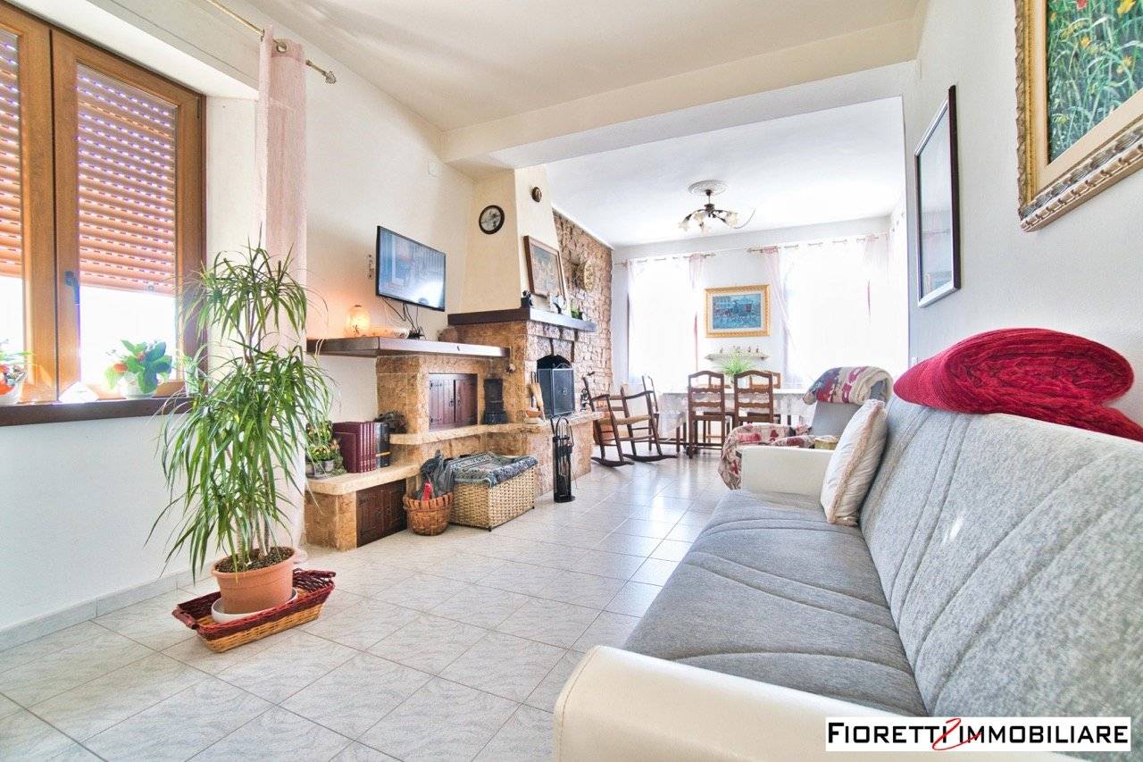 Appartamento piazza del Popolo, Riotorto, Piombino