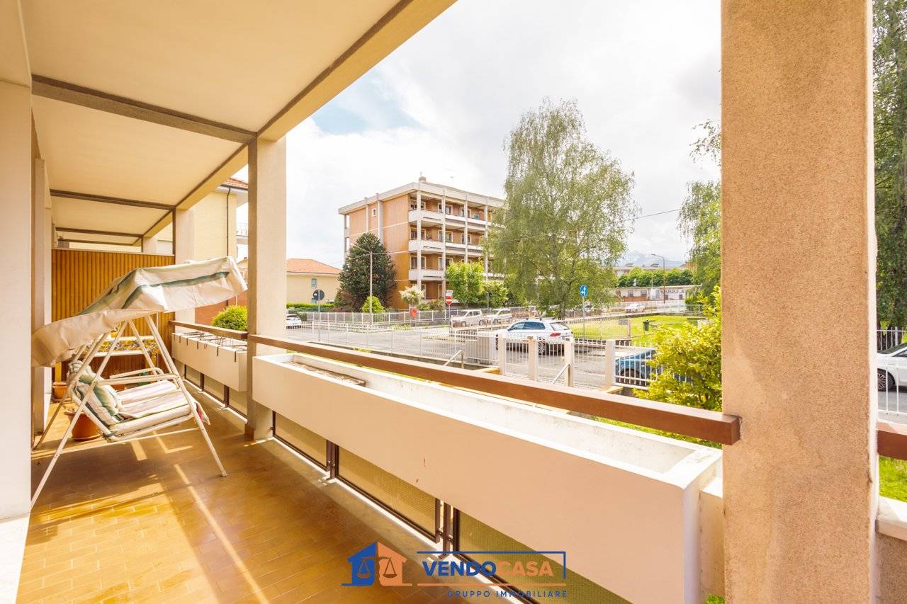 Trilocale via Eugenio Juvenal 23, Tabona, Borgo Nuovo, Pinerolo