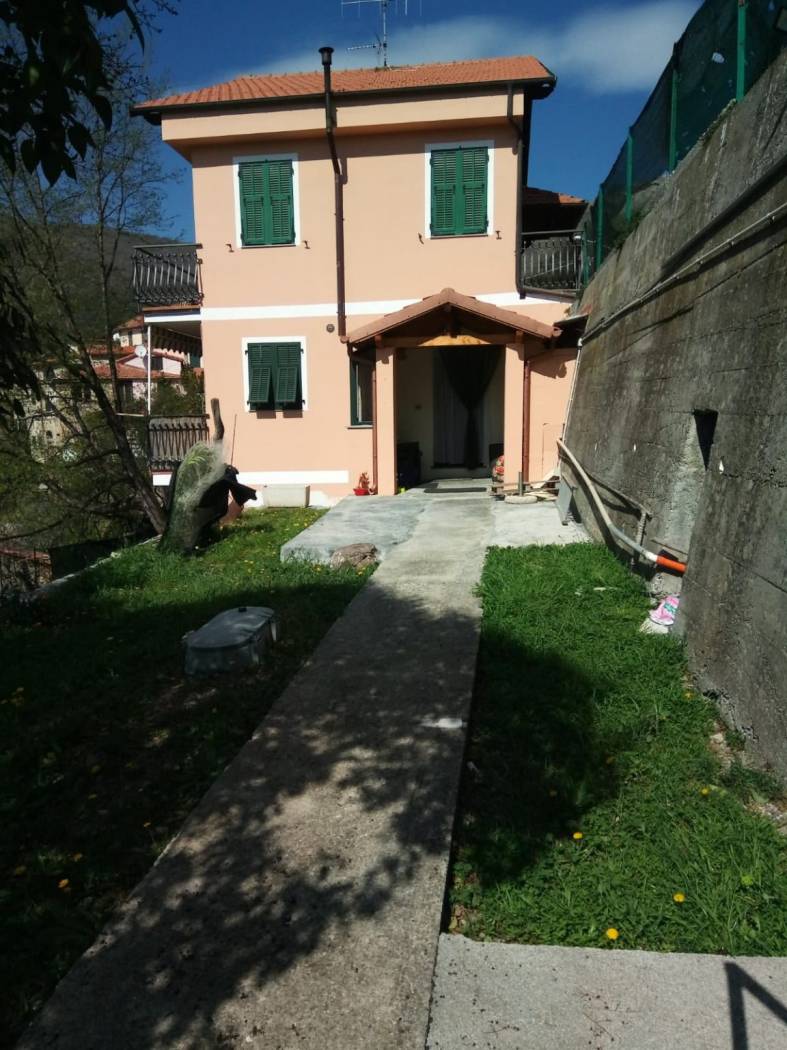 Trilocale via Maggiore Toselli, Centro, Chiusanico