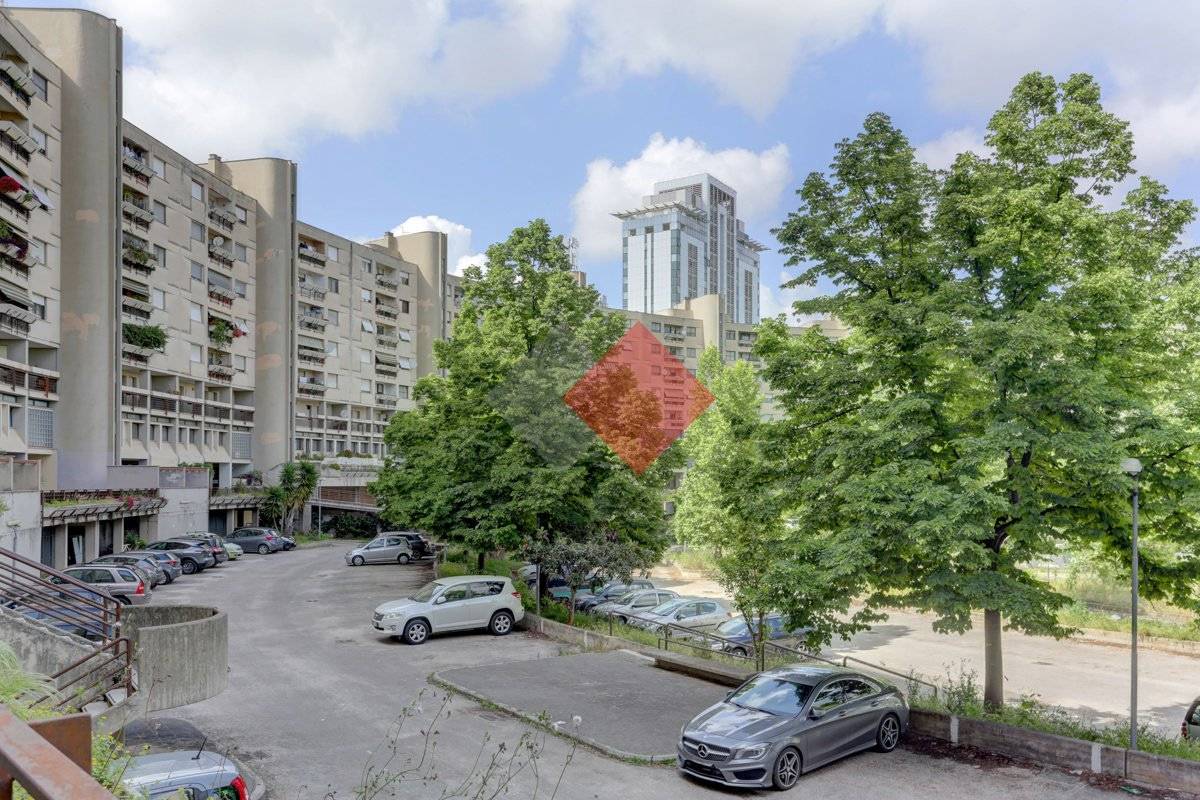 Quadrilocale via Bruxelles, 24, Centro, Latina