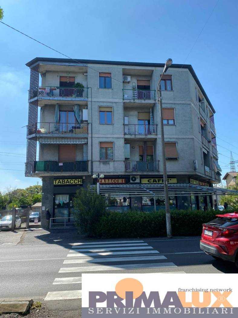 Trilocale via Albano 3, Cesano Maderno