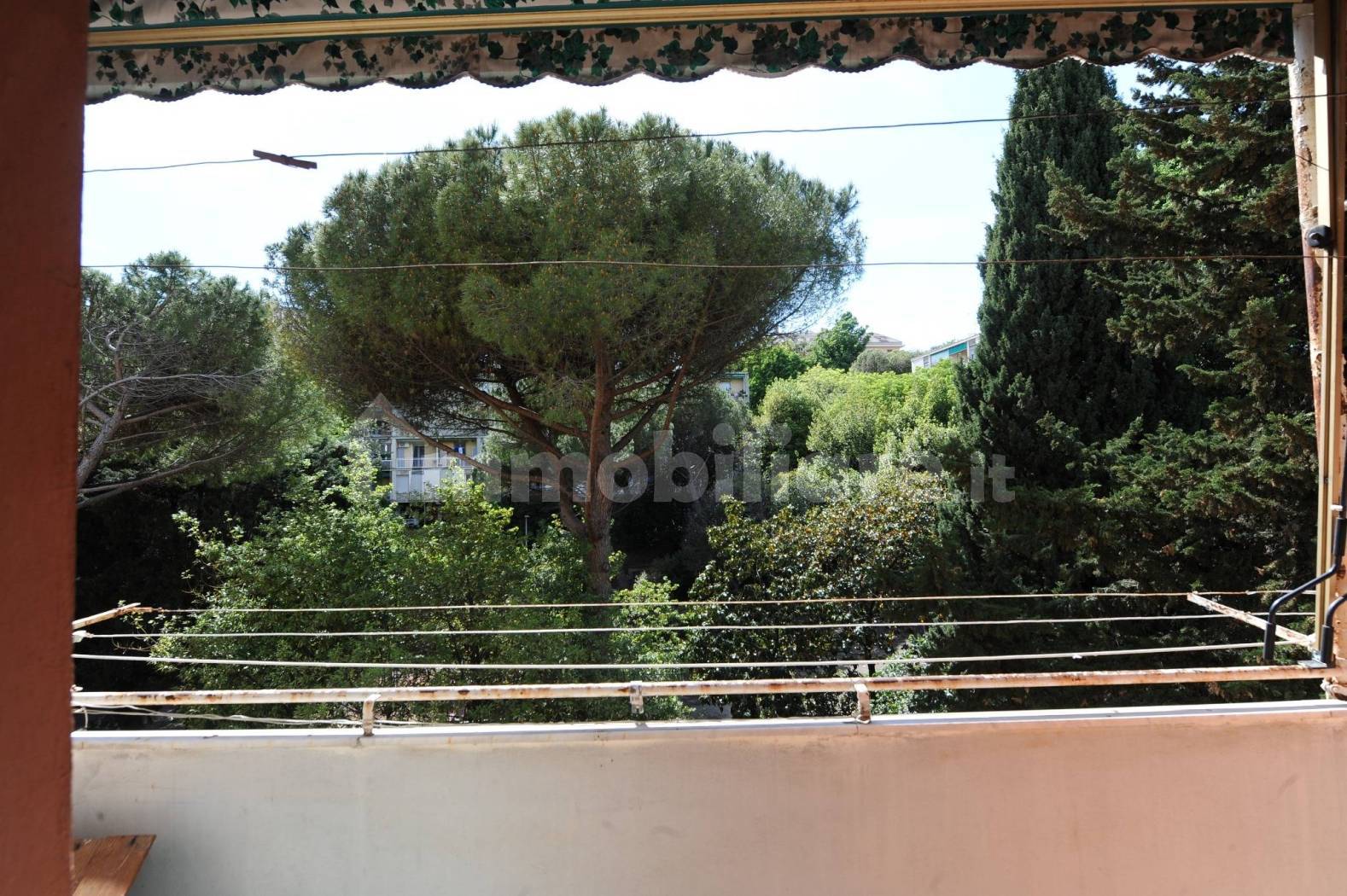 Quadrilocale viale Bernabò Brea, Sturla, Genova