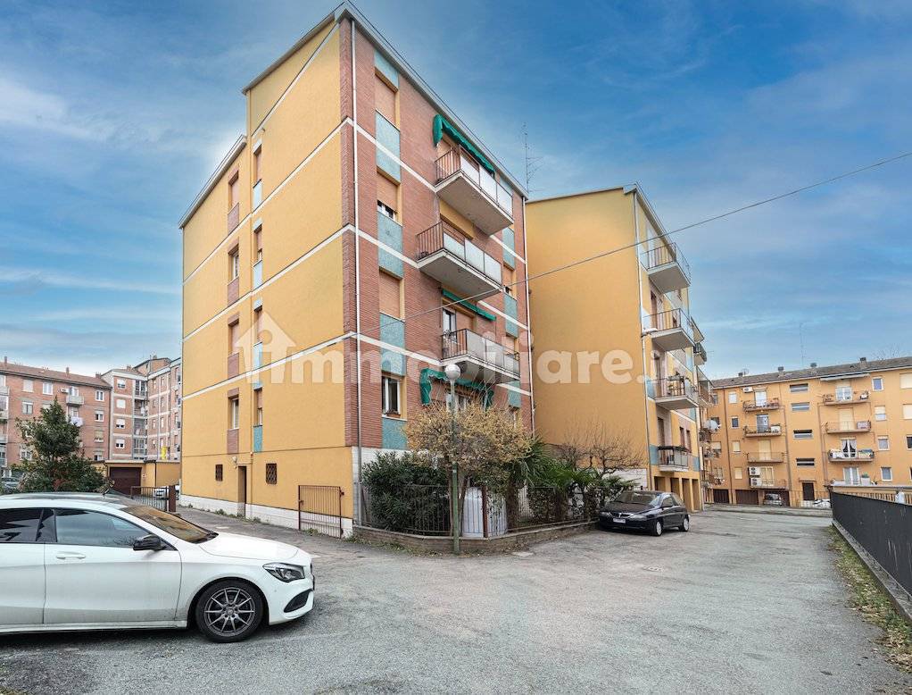 Trilocale via Francesco Petrarca 22, Viale Dante, Osservanza, Imola