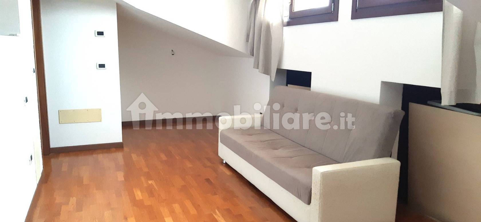 Trilocale via Padova, Centro, San Lorenzo, Albignasego