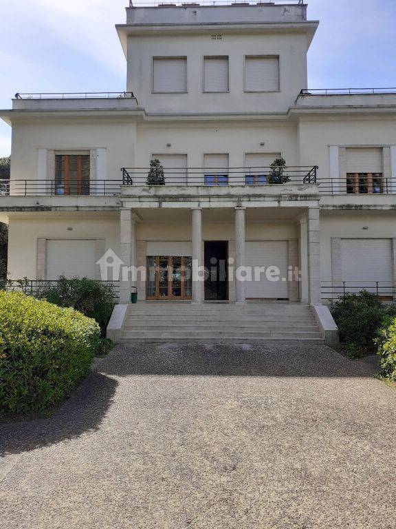 Appartamento via 25 Luglio, Lido di Camaiore, Camaiore