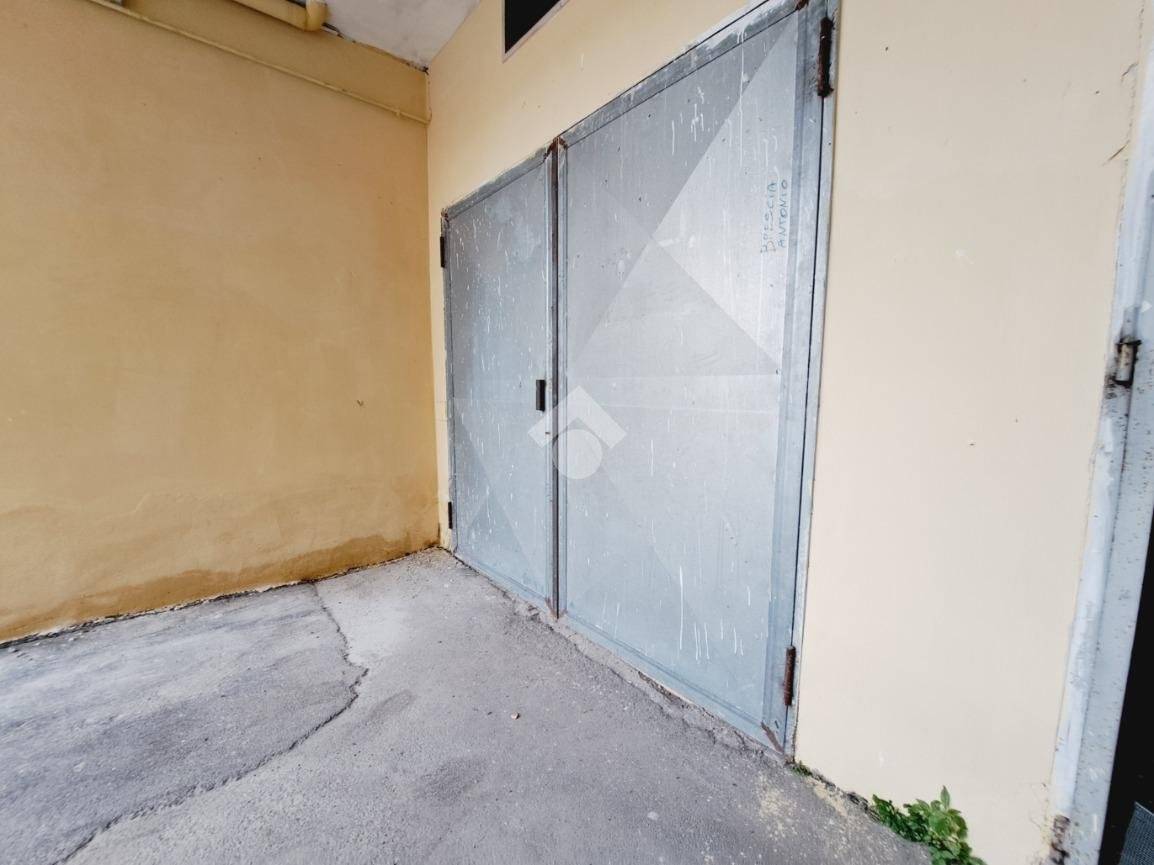 Garage - Box in Vendita