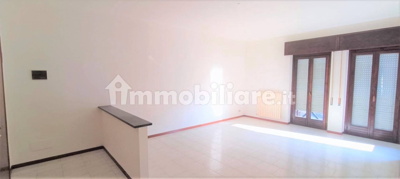 Trilocale via Raffaello Sanzio, Centro, Seveso