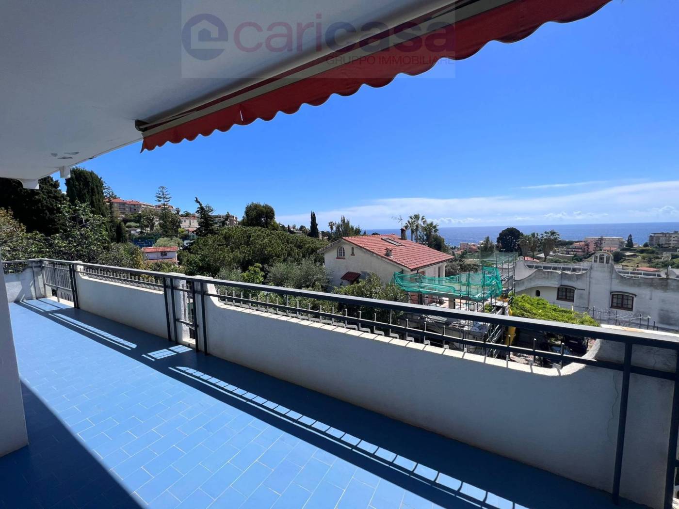 Trilocale strada solaro 121, Solaro, Sanremo