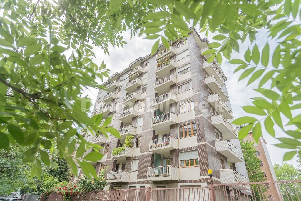 Trilocale via Marco Ulpio Traiano 17, Portello - Parco Vittoria, Milano