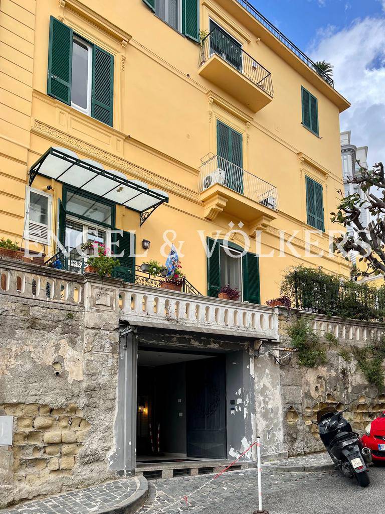 Attività commerciale in Vendita