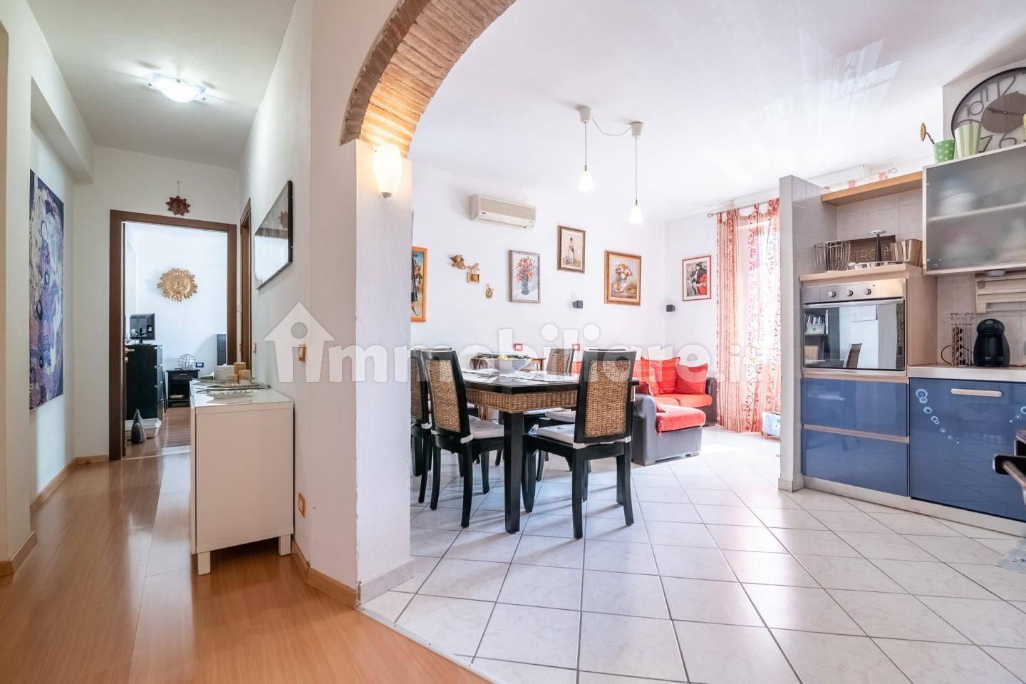 Bilocale via Galileo Galilei 80, Centro, Cascina