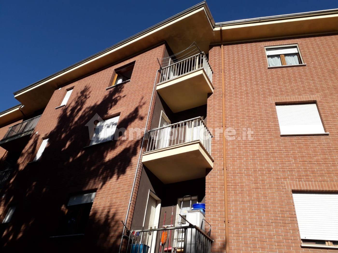 Bilocale piazza Sant'Alessandro, Centro, Calosso