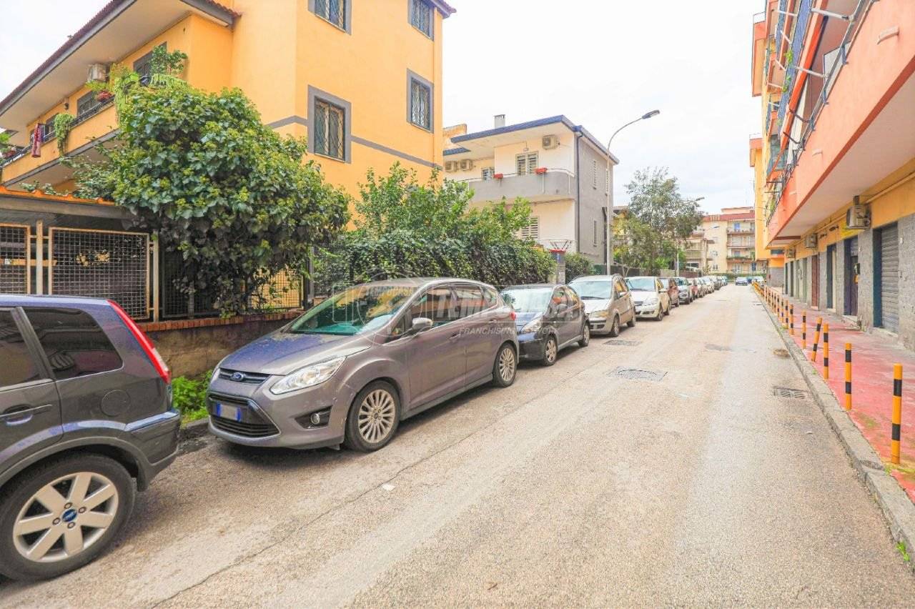 Quadrilocale via Fratelli Bandiera 39, Centro, Pomigliano d'Arco