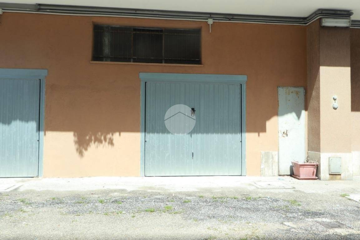 Garage - Box in Vendita