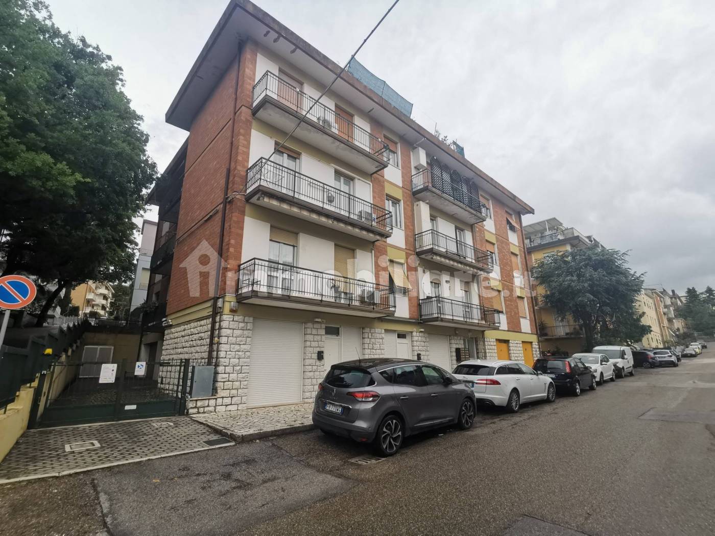 Quadrilocale via Milite Ignoto 95, Montegranaro - Loreto, Pesaro