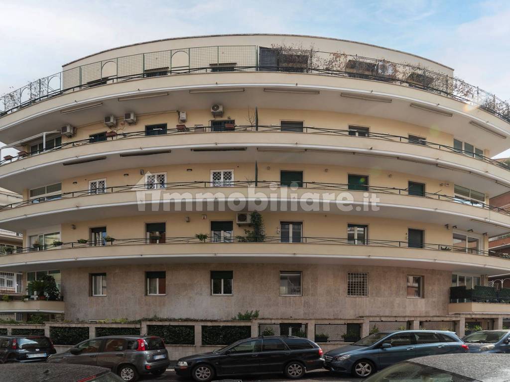 Vendita Appartamento in via Archimede 112. Roma. Ottimo stato, terzo ...