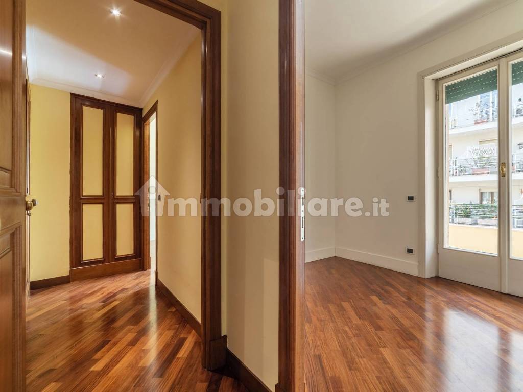 Vendita Appartamento in via Archimede 112. Roma. Ottimo stato, terzo ...