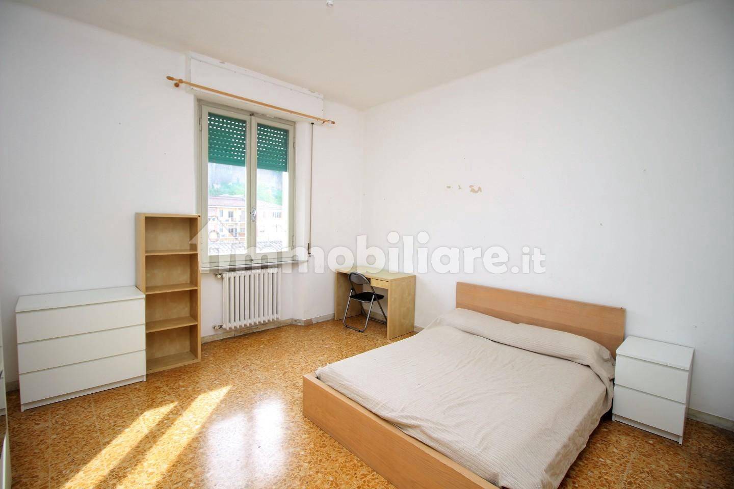 Appartamento via Lippo Memmi, 2, Ravacciano, Siena