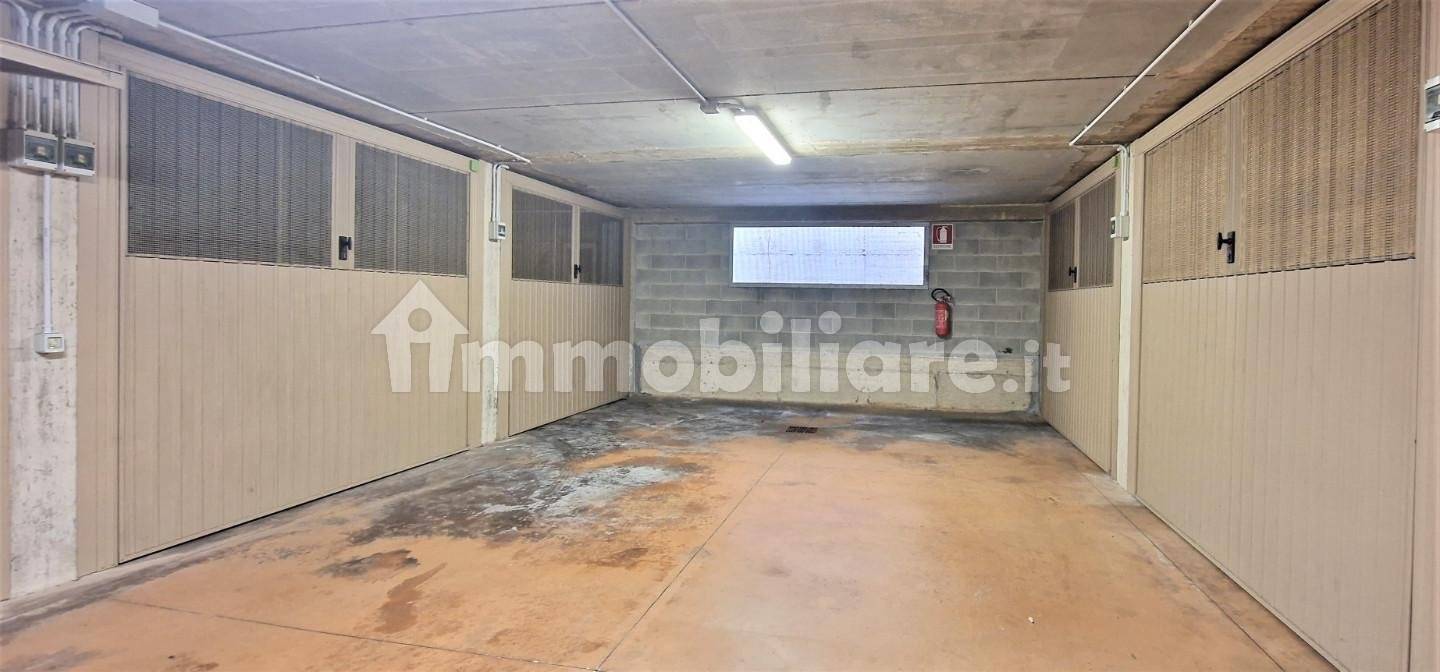 Garage - Box in Vendita