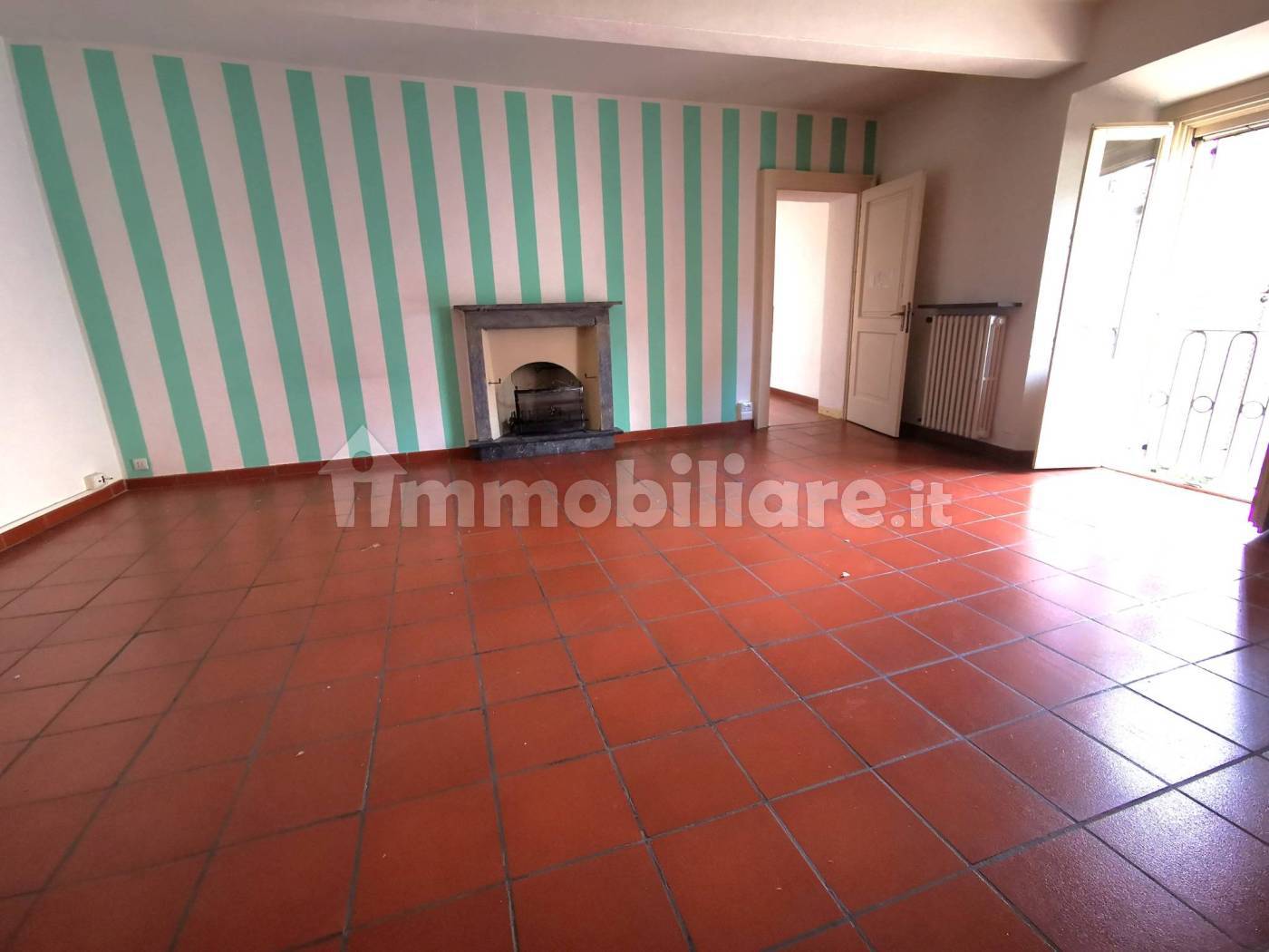 Quadrilocale via Pietro Carpanelli 20, Centro Storico, Pavia