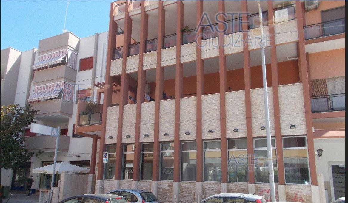 Appartamento all'asta via Lepanto 36, Monopoli