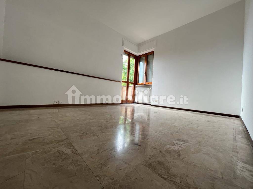 Quadrilocale corso Savona 150, Corso Savona - Trincere, Asti