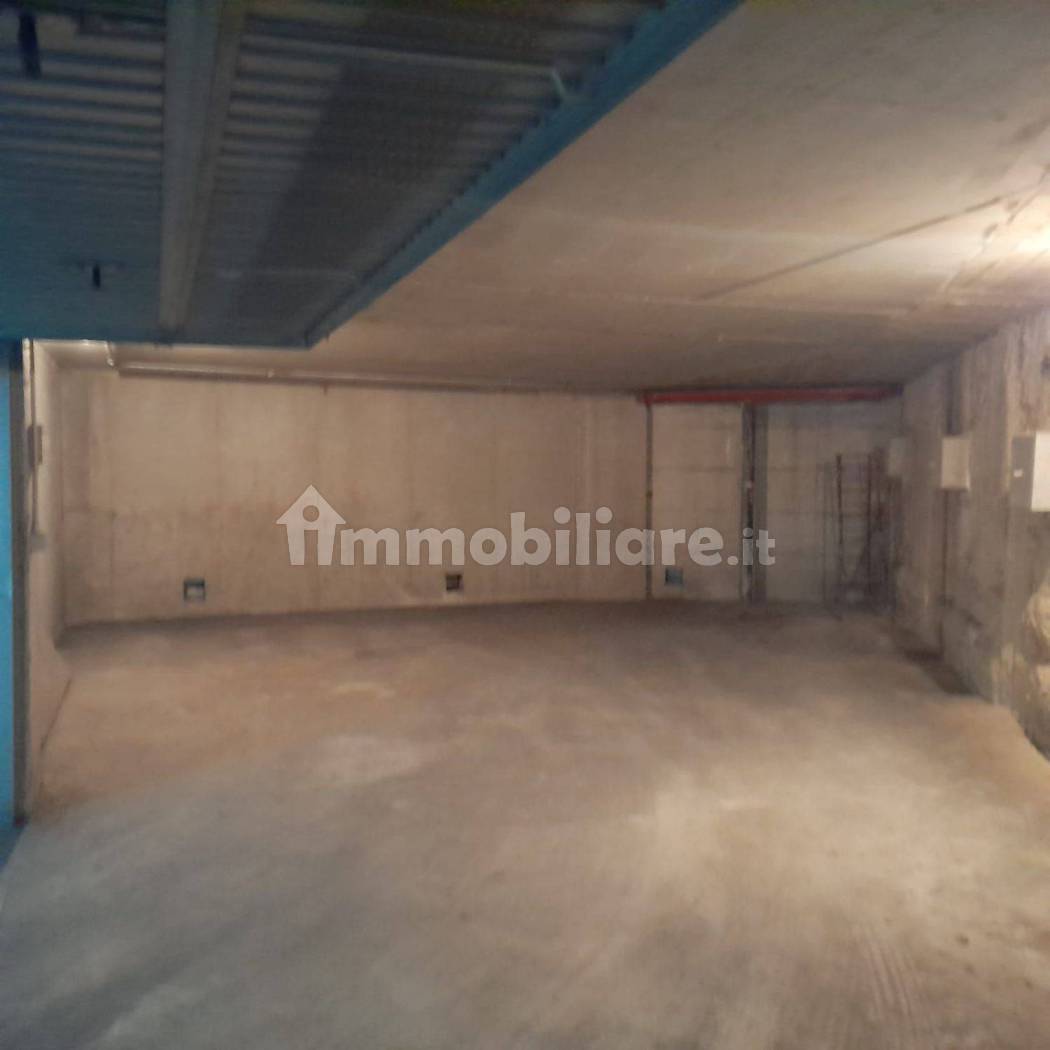 Garage - Box in Vendita