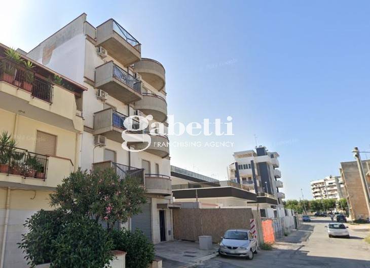 Trilocale via Stazio, 43, Inps - Trinità, Andria