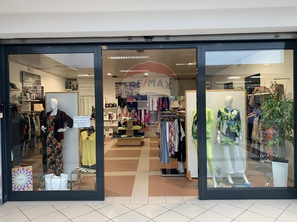 Negozio - Locale commerciale in Vendita