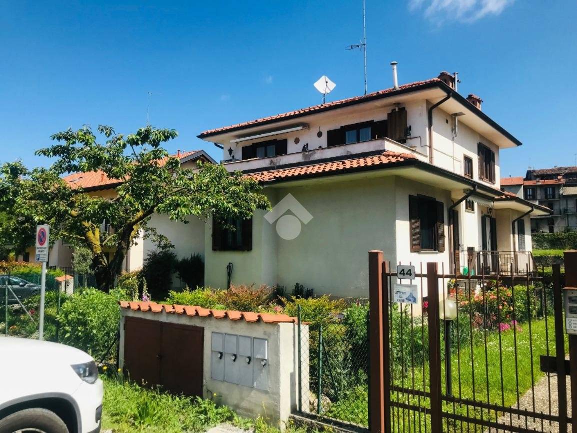 Trilocale via angelo conti 44, Tabiago Cibrone, Nibionno