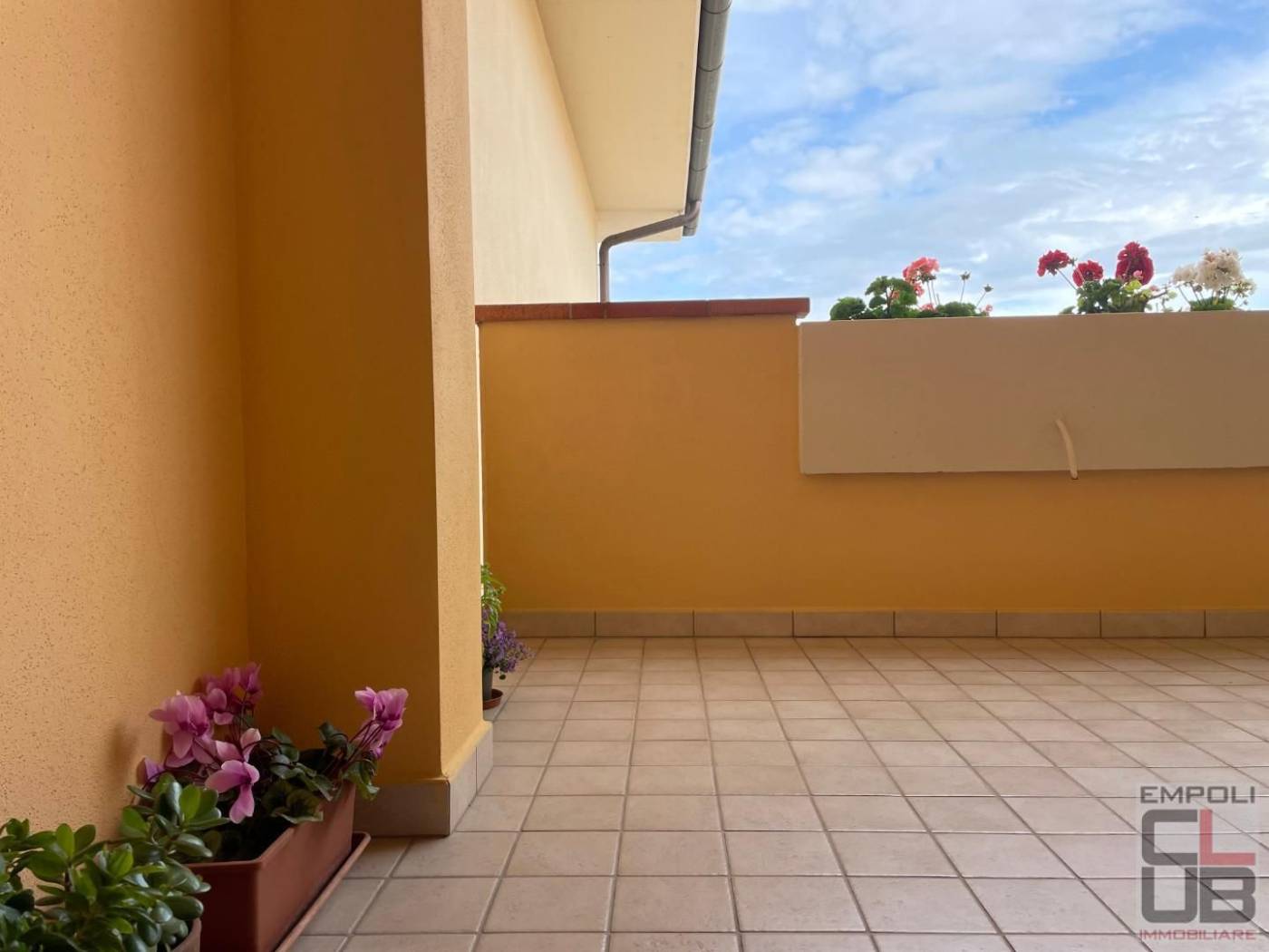 Trilocale via di Corliano,  17, Cerreto Guidi