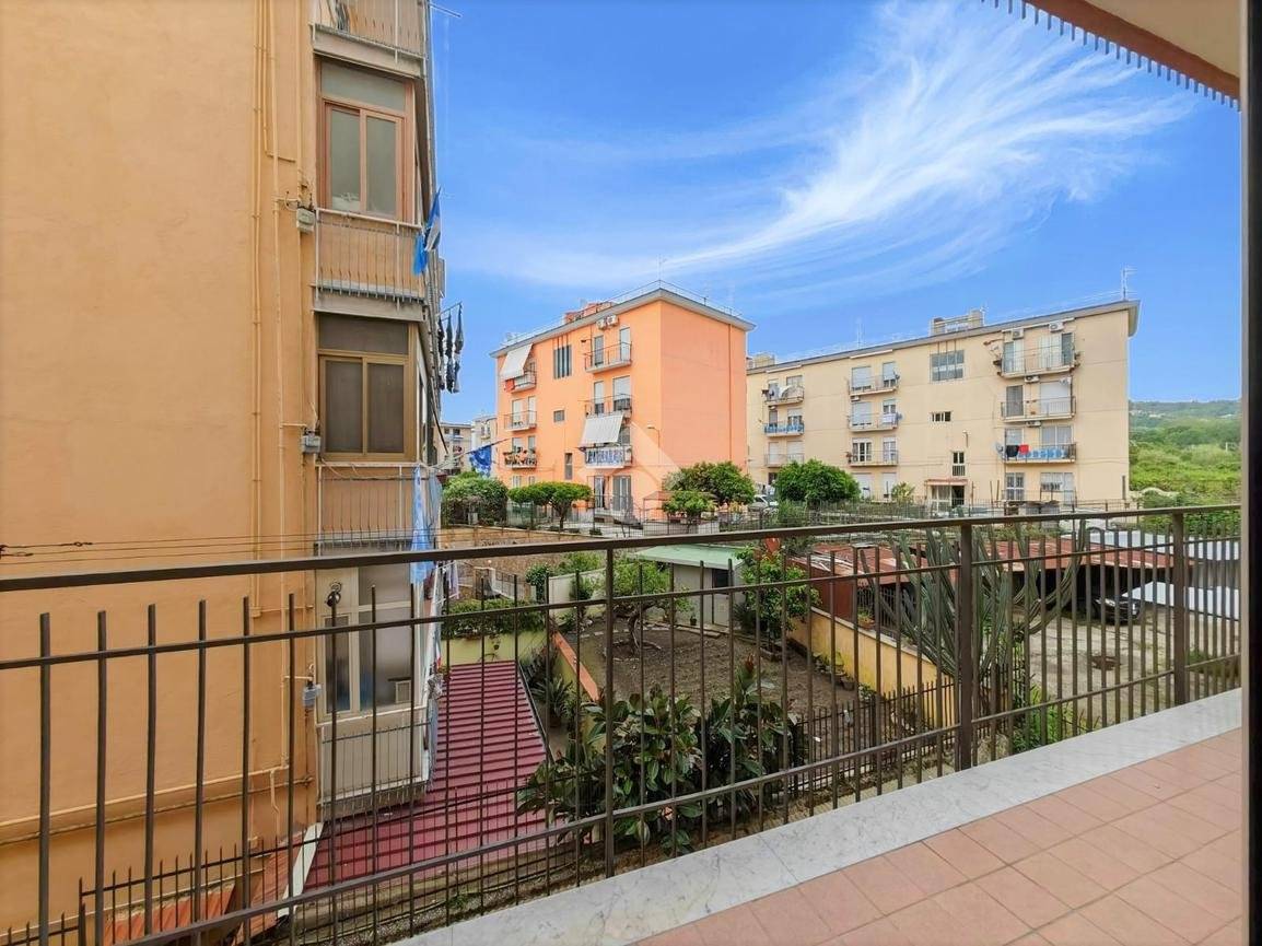 Trilocale via Alfonso Artiaco, Pozzuoli Alta, Pozzuoli