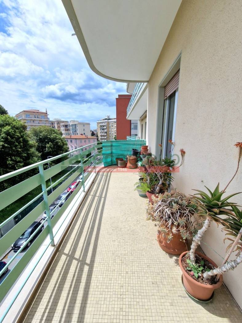 Appartamento via Giovanni del Fantasia, Goito - Montebello, Livorno