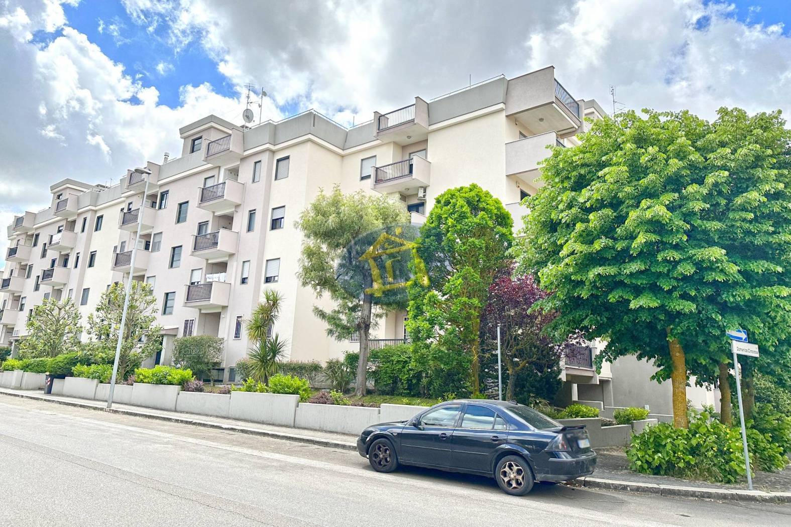 Trilocale via Giuseppe Verdi, Putignano