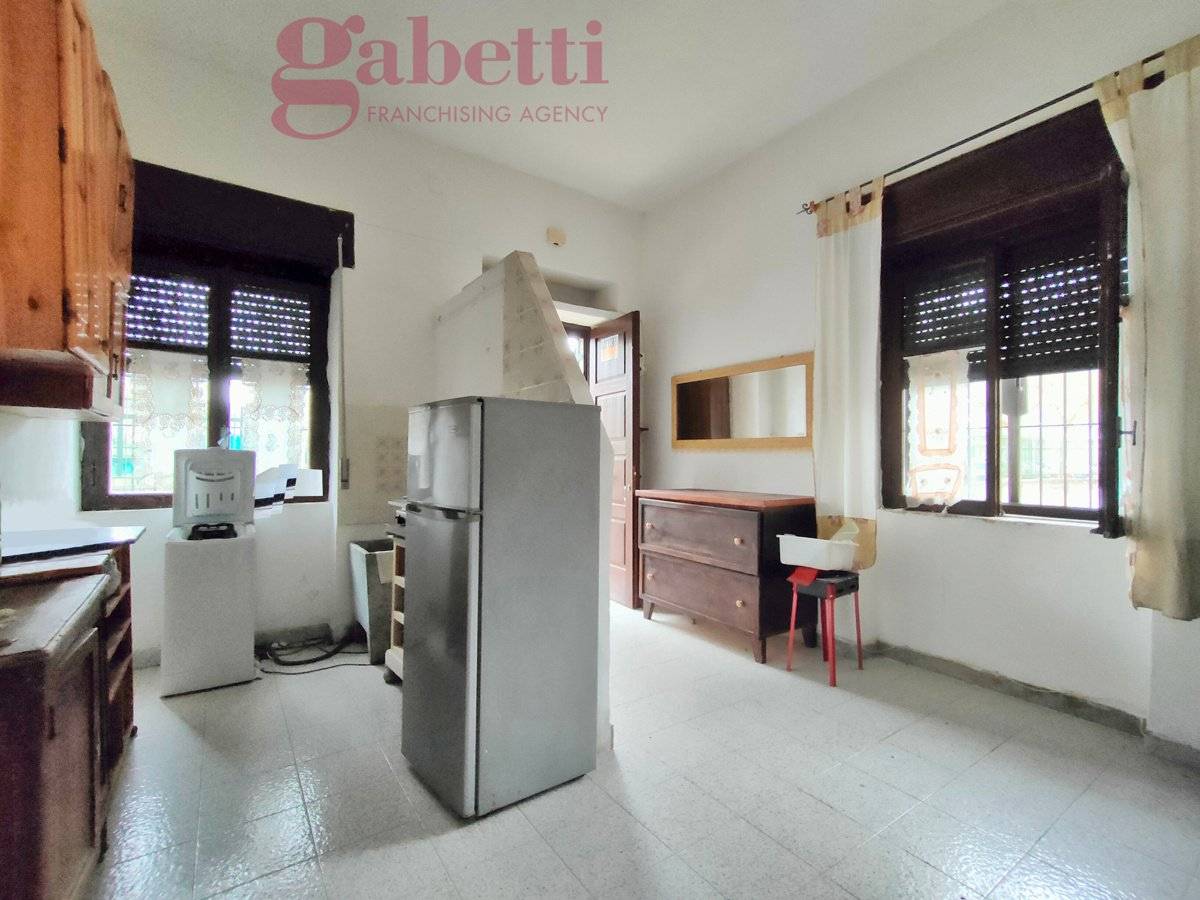 Bilocale via ferrovia, 6, Telese Terme