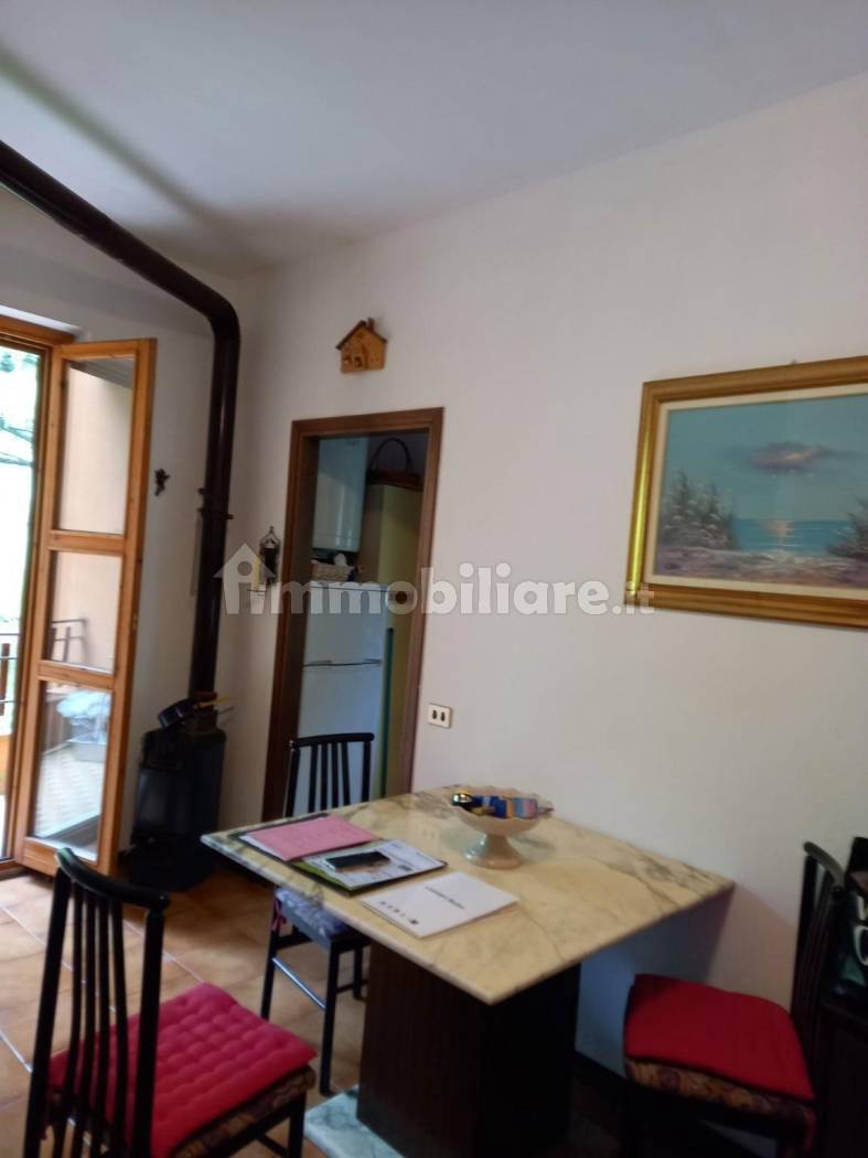 Bilocale Strada Provinciale Groppovisdomo, Groppovisdomo, Gropparello