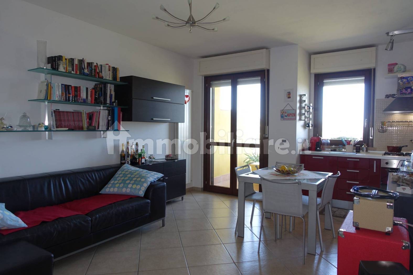 Trilocale via Massera 52/c, Centro, Spoltore