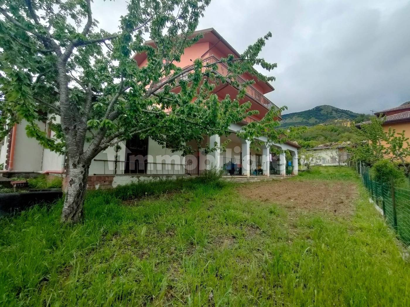 Trilocale buono stato, piano terra, Bagno - Monticchio, L'Aquila