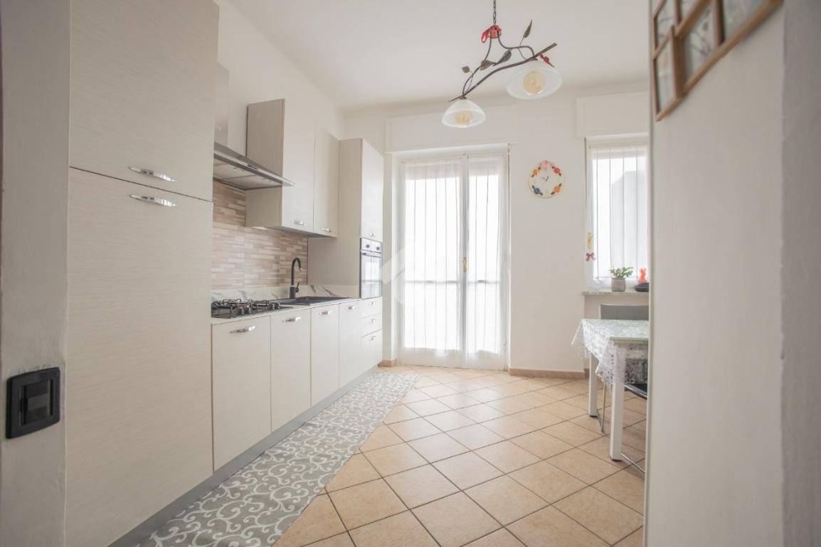 Appartamento via Caduti Dispersi In Russia 21, Centro, Racconigi