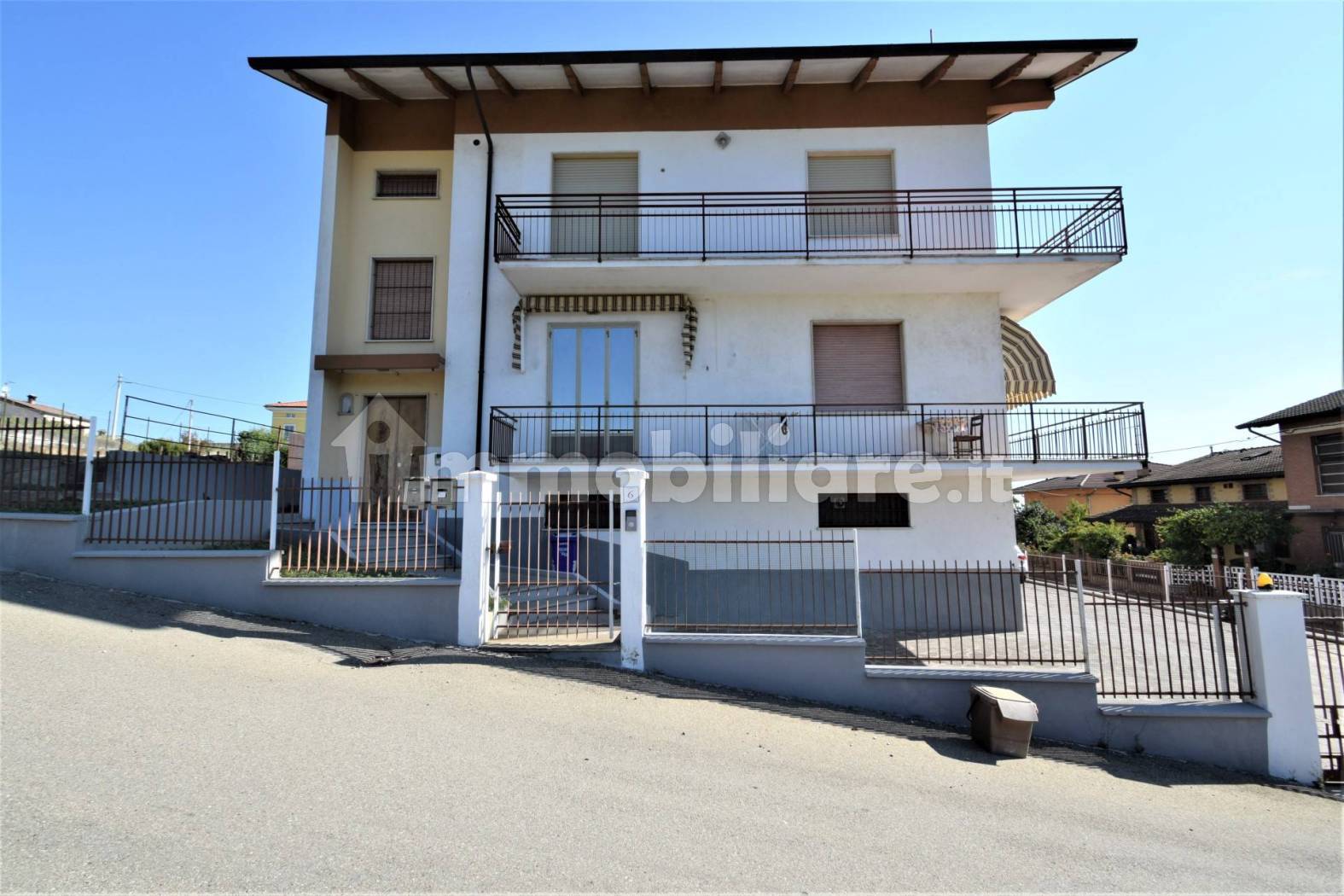 Quadrilocale buono stato, piano rialzato, Medesano