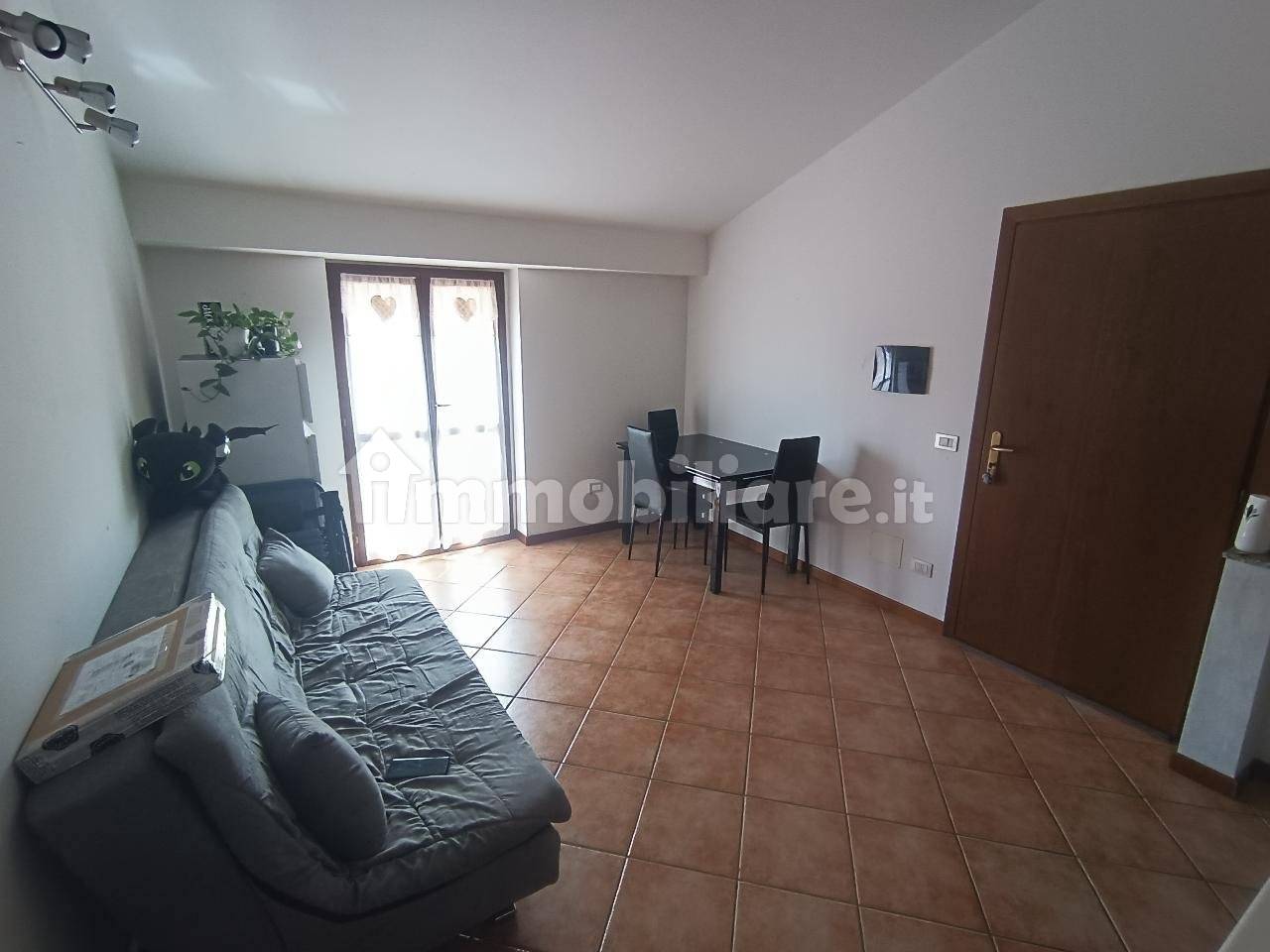 Trilocale via Casella 17, San Felice, Cremona